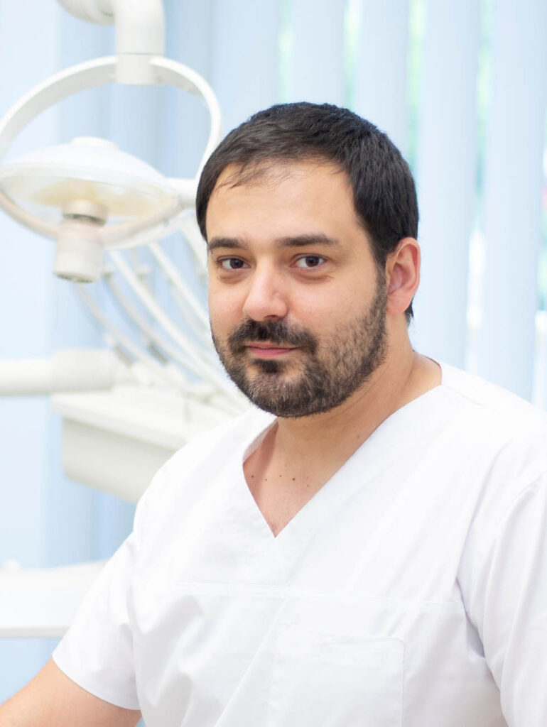 Chirurgie Oro-Maxilo-Facială şi Implantologie - sediul disciplinei ...